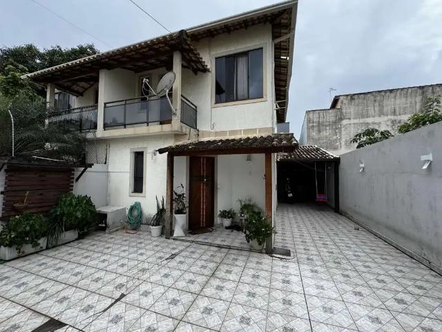 Casa / Sobrado para Venda em Rio das Ostras/RJ Atlântica 3 Quartos