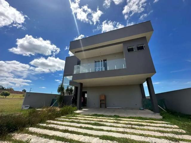 Casa / Sobrado para Venda em Rio das Ostras/RJ Alphaville 4 Quartos