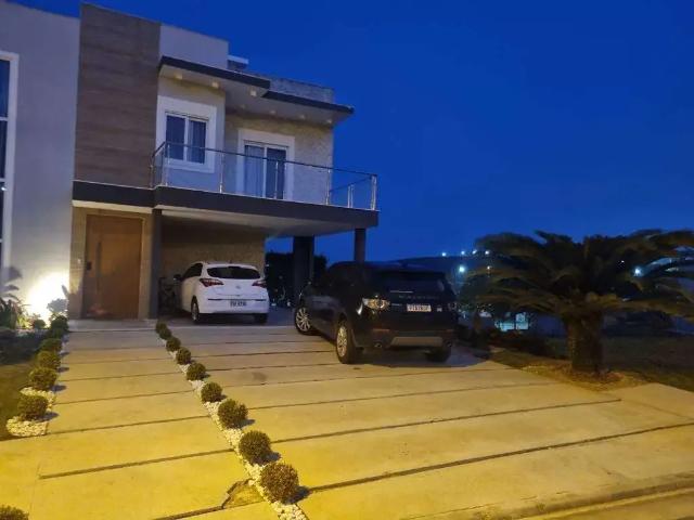 Casa / Sobrado para Venda em Rio das Ostras/RJ Alphaville 4 Quartos