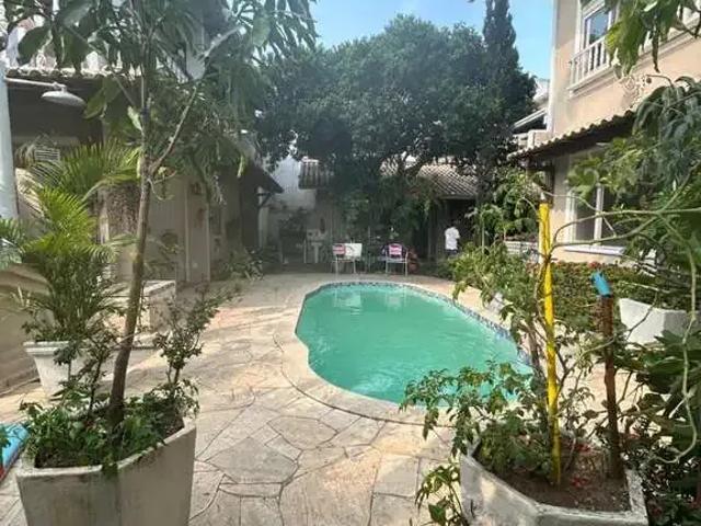 Casa / Sobrado para Venda em Rio das Ostras/RJ Bosque da Praia 5 Quartos