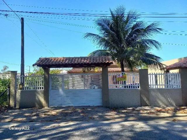 Casa / Sobrado para Venda em Rio das Ostras/RJ Cantagalo 3 Quartos
