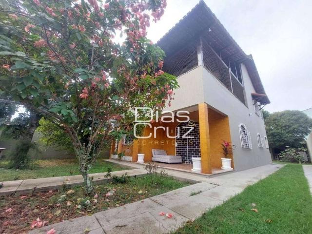 Casa / Sobrado para Venda em Rio das Ostras/RJ Centro 5 Quartos