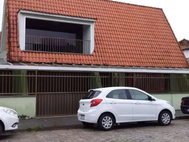Casa / Sobrado para Venda em Rio das Ostras/RJ Centro 6 Quartos