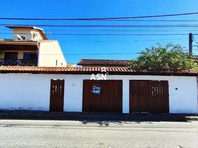 Casa / Sobrado para Venda em Rio das Ostras/RJ Centro 3 Quartos