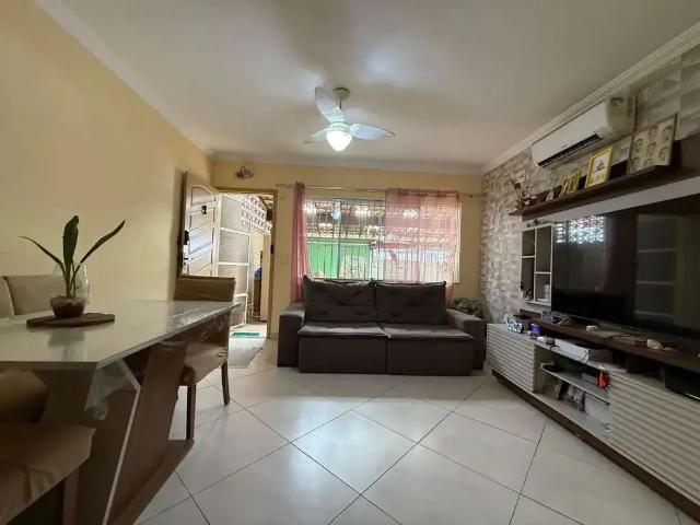 Casa / Sobrado para Venda em Rio das Ostras/RJ Chácara Mariléa 2 Quartos