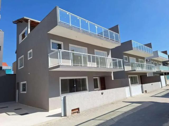 Casa / Sobrado para Venda em Rio das Ostras/RJ Chácara Mariléa 3 Quartos