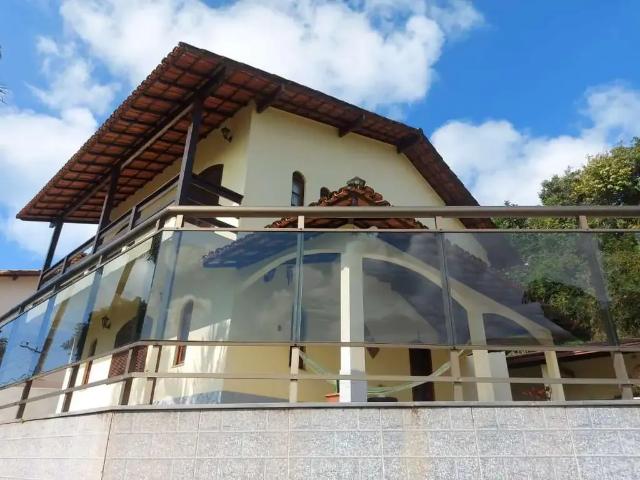 Casa / Sobrado para Venda em Rio das Ostras/RJ Colinas 3 Quartos