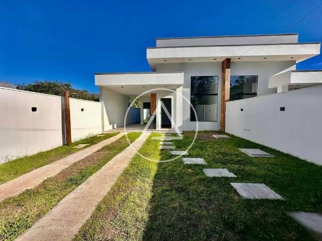 Casa / Sobrado para Venda em Rio das Ostras/RJ Colinas 3 Quartos