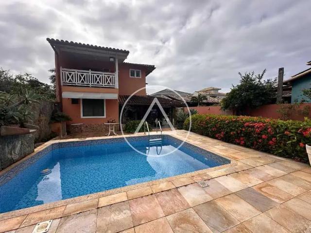 Casa / Sobrado para Venda em Rio das Ostras/RJ Costazul 4 Quartos