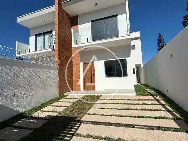 Casa / Sobrado para Venda em Rio das Ostras/RJ Costazul 4 Quartos