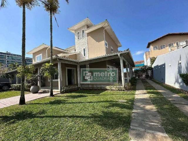 Casa / Sobrado para Venda em Rio das Ostras/RJ Costazul 5 Quartos
