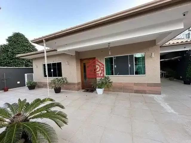 Casa / Sobrado para Venda em Rio das Ostras/RJ Costazul 5 Quartos