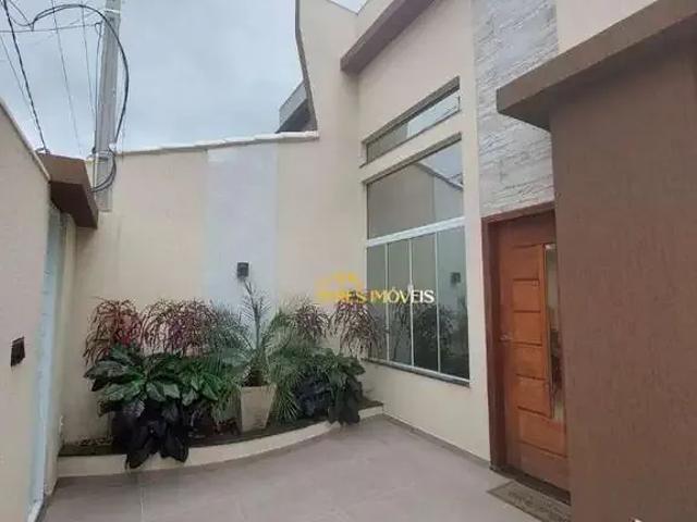Casa / Sobrado para Venda em Rio das Ostras/RJ Extensão do Bosque 4 Quartos