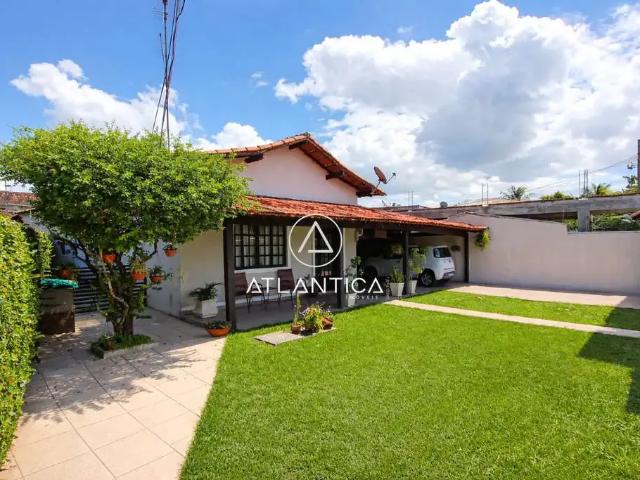 Casa / Sobrado para Venda em Rio das Ostras/RJ Extensão do Bosque 4 Quartos