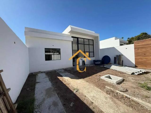 Casa / Sobrado para Venda em Rio das Ostras/RJ Extensão do Bosque 3 Quartos