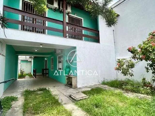 Casa / Sobrado para Venda em Rio das Ostras/RJ Village Rio das Ostras 2 Quartos