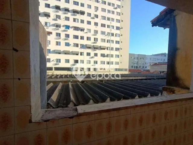 Casa / Sobrado para Venda em Rio de Janeiro/RJ Madureira 2 Quartos