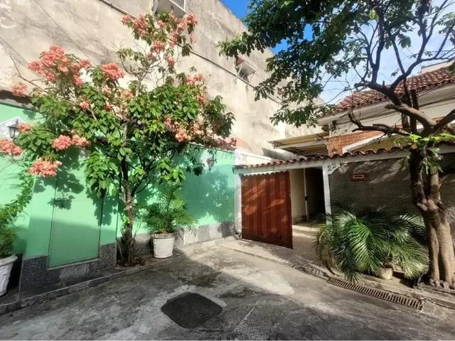 Casa / Sobrado para Venda em Rio de Janeiro/RJ Madureira 3 Quartos