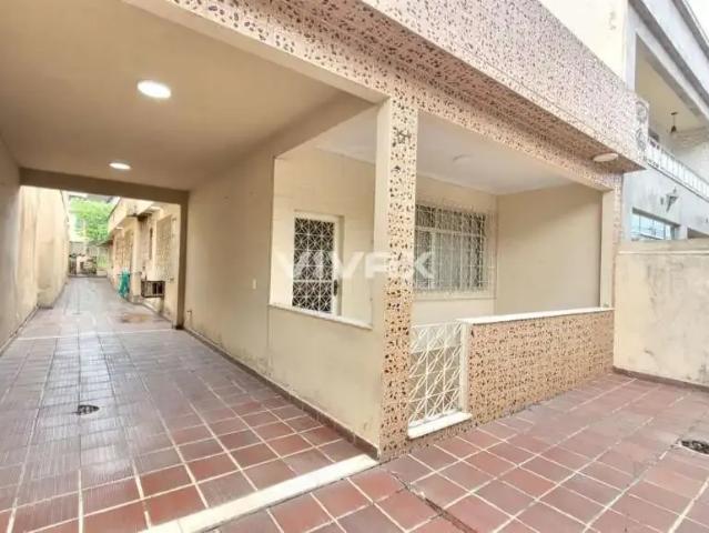 Casa / Sobrado para Venda em Rio de Janeiro/RJ Marechal Hermes 2 Quartos