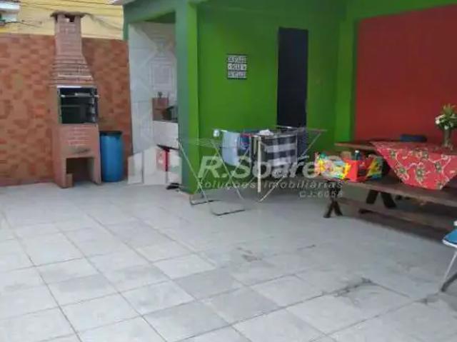 Casa / Sobrado para Venda em Rio de Janeiro/RJ Marechal Hermes 3 Quartos