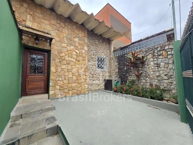 Casa / Sobrado para Venda em Rio de Janeiro/RJ Moneró 2 Quartos
