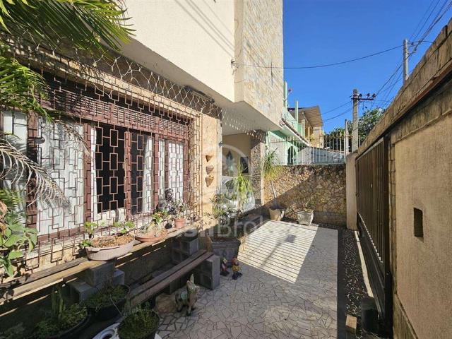 Casa / Sobrado para Venda em Rio de Janeiro/RJ Olaria 4 Quartos
