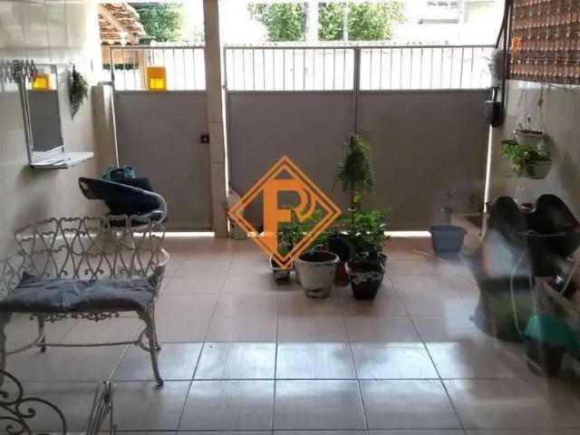 Casa / Sobrado para Venda em Rio de Janeiro/RJ Oswaldo Cruz 2 Quartos