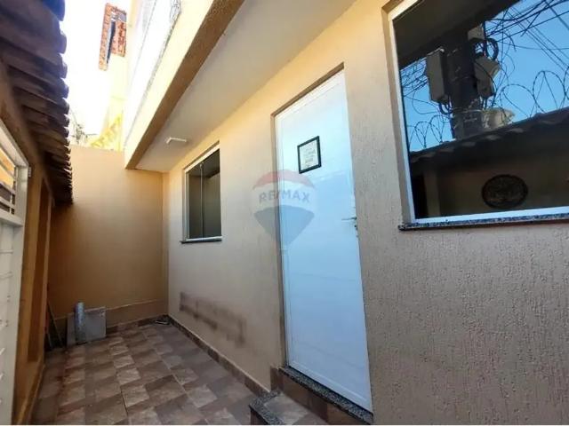 Casa / Sobrado para Venda em Rio de Janeiro/RJ Oswaldo Cruz 2 Quartos