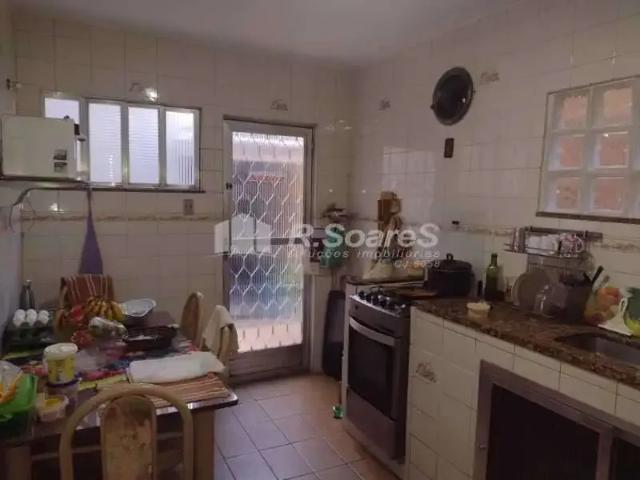 Casa / Sobrado para Venda em Rio de Janeiro/RJ Oswaldo Cruz 3 Quartos