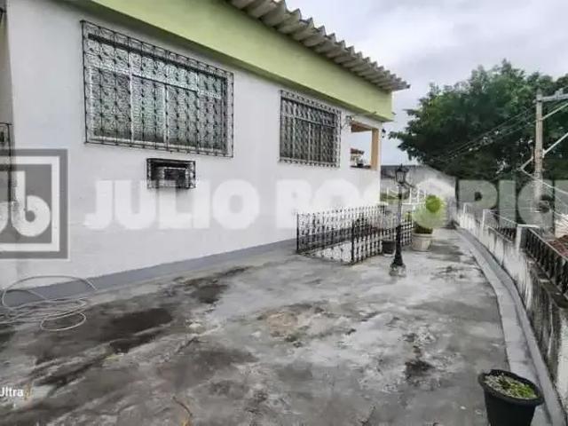 Casa / Sobrado para Venda em Rio de Janeiro/RJ Bancários 2 Quartos