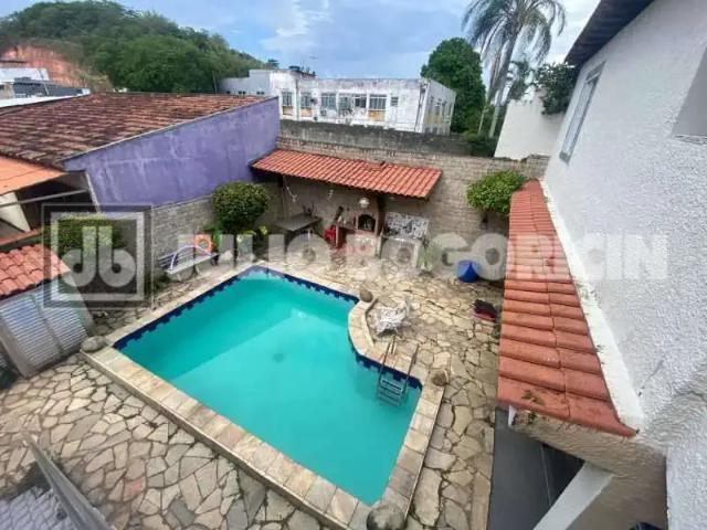 Casa / Sobrado para Venda em Rio de Janeiro/RJ Bancários 3 Quartos