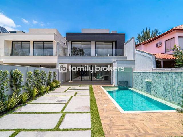 Casa / Sobrado para Venda em Rio de Janeiro/RJ Barra da Tijuca 4 Quartos