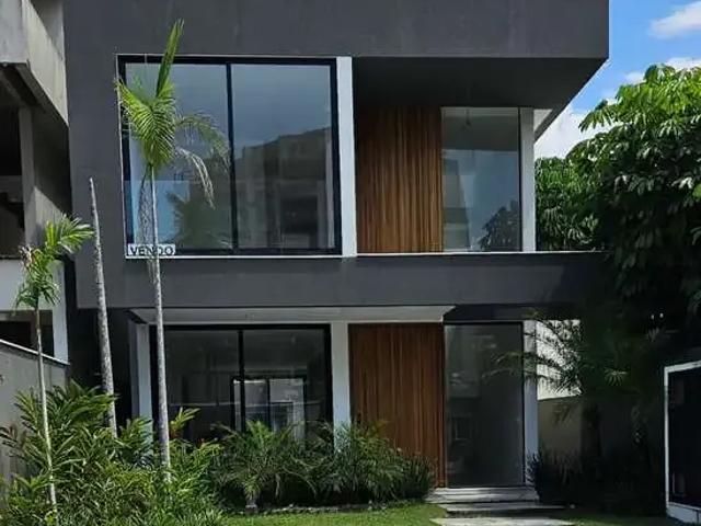 Casa / Sobrado para Venda em Rio de Janeiro/RJ Barra da Tijuca 4 Quartos
