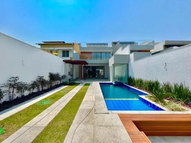 Casa / Sobrado para Venda em Rio de Janeiro/RJ Barra da Tijuca 5 Quartos