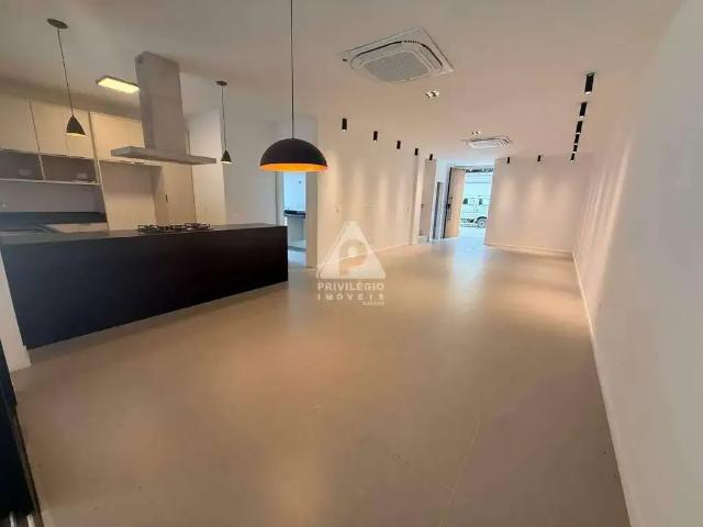 Casa / Sobrado para Venda em Rio de Janeiro/RJ Barra da Tijuca 5 Quartos