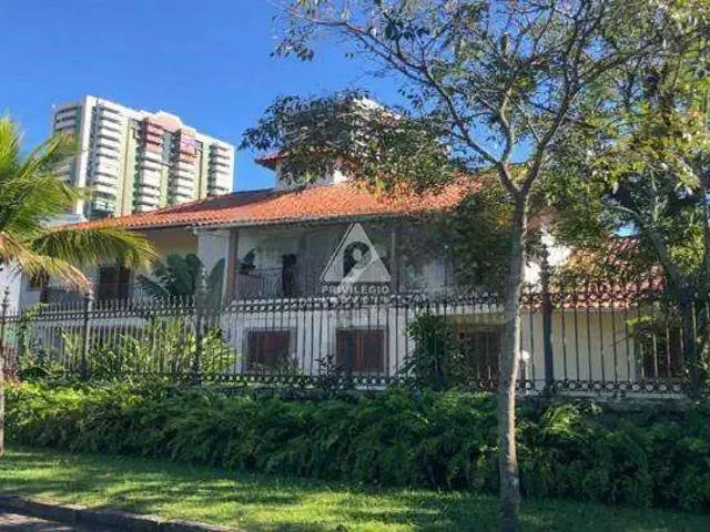 Casa / Sobrado para Venda em Rio de Janeiro/RJ Barra da Tijuca 5 Quartos
