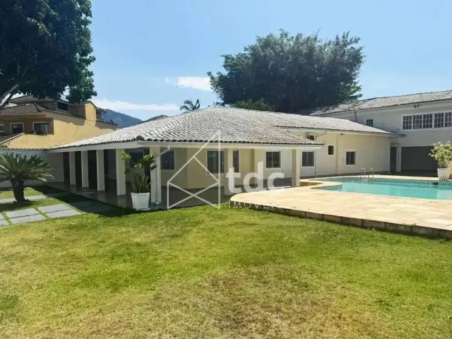Casa / Sobrado para Venda em Rio de Janeiro/RJ Barra da Tijuca 5 Quartos