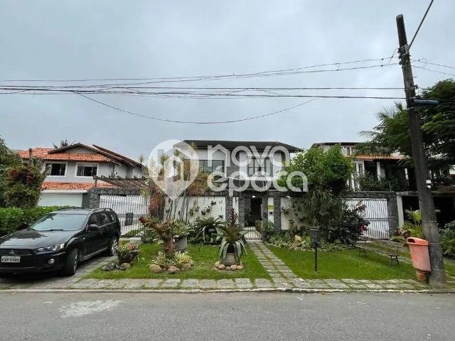 Casa / Sobrado para Venda em Rio de Janeiro/RJ Barra da Tijuca 5 Quartos