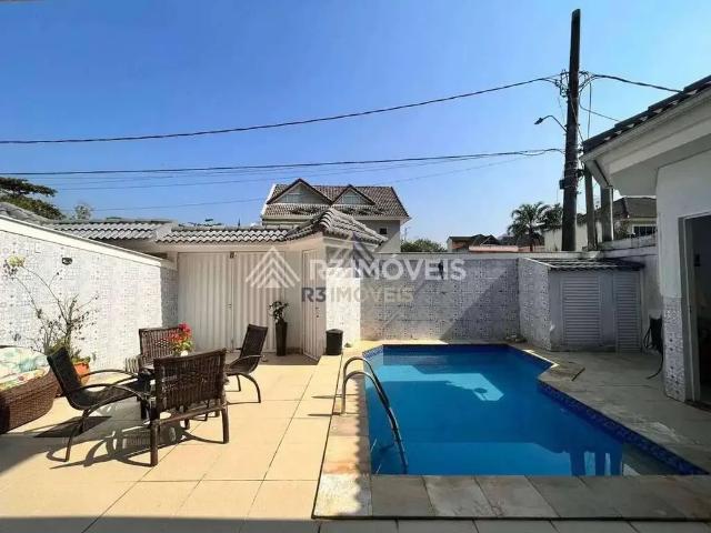 Casa / Sobrado para Venda em Rio de Janeiro/RJ Vargem Pequena 3 Quartos