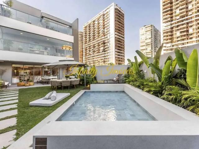 Casa / Sobrado para Venda em Rio de Janeiro/RJ Barra da Tijuca 3 Quartos