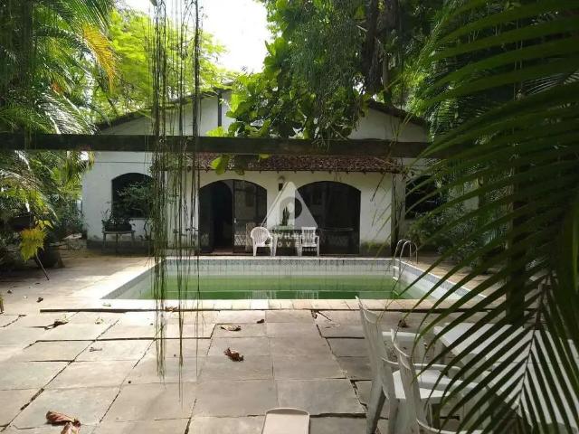 Casa / Sobrado para Venda em Rio de Janeiro/RJ Barra da Tijuca 3 Quartos