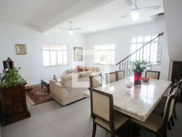 Casa / Sobrado para Venda em Rio de Janeiro/RJ Curicica 4 Quartos