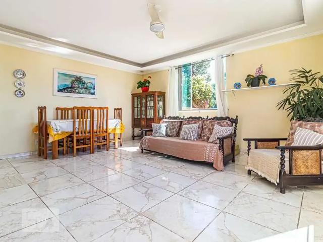Casa / Sobrado para Venda em Rio de Janeiro/RJ Curicica 6 Quartos