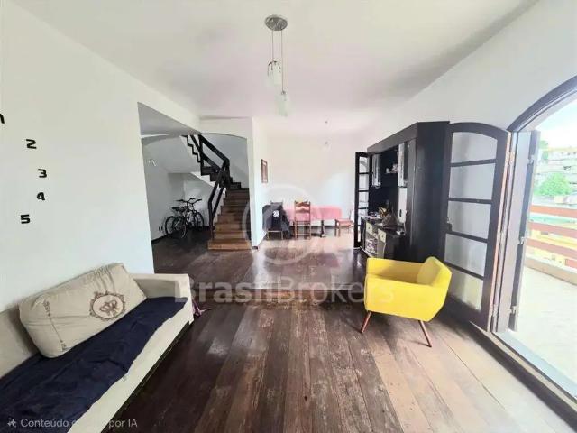 Casa / Sobrado para Venda em Rio de Janeiro/RJ Cacuia 5 Quartos