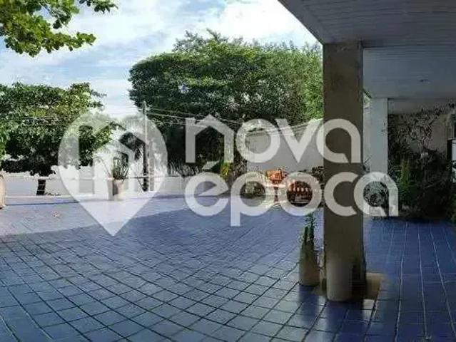 Casa / Sobrado para Venda em Rio de Janeiro/RJ Cacuia 5 Quartos