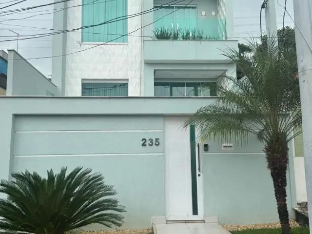 Casa / Sobrado para Venda em Rio de Janeiro/RJ Campo Grande 4 Quartos