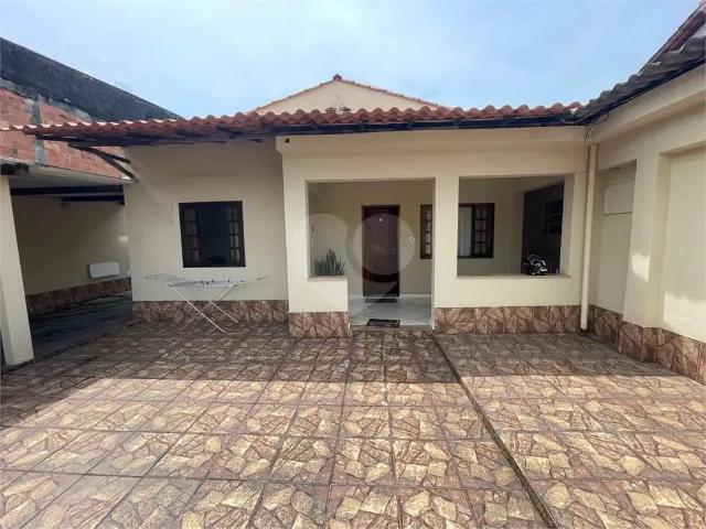 Casa / Sobrado para Venda em Rio de Janeiro/RJ Campo Grande 5 Quartos