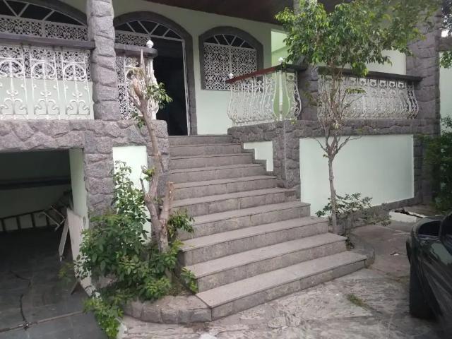 Casa / Sobrado para Venda em Rio de Janeiro/RJ Campo Grande 5 Quartos