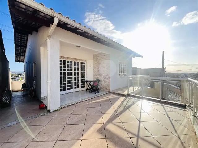 Casa / Sobrado para Venda em Rio de Janeiro/RJ Campo Grande 2 Quartos