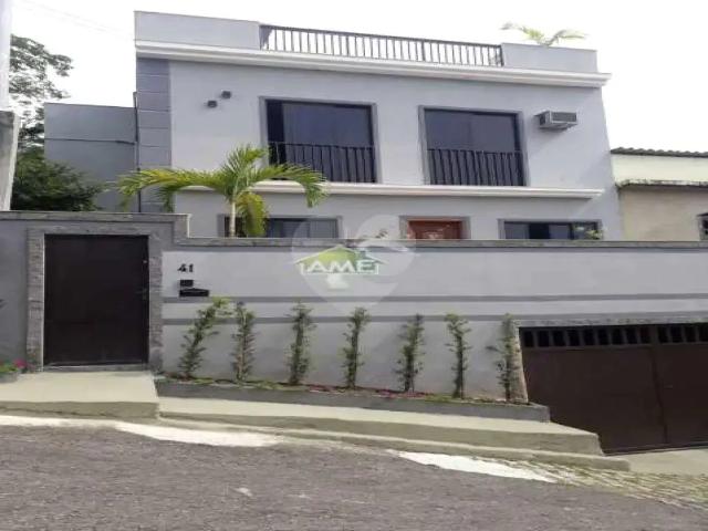 Casa / Sobrado para Venda em Rio de Janeiro/RJ Campo Grande 2 Quartos